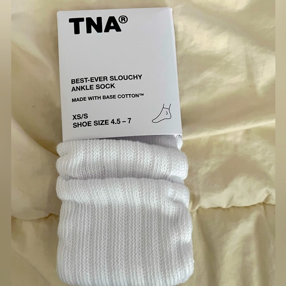 TNA | Other | Aritzia Tna White Slouchy Ankle Socks | Poshmark